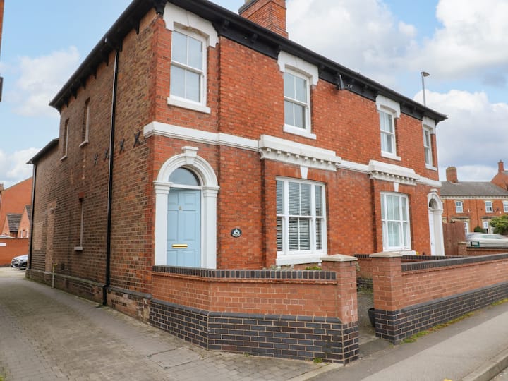 Molly's Way - Melton Mowbray