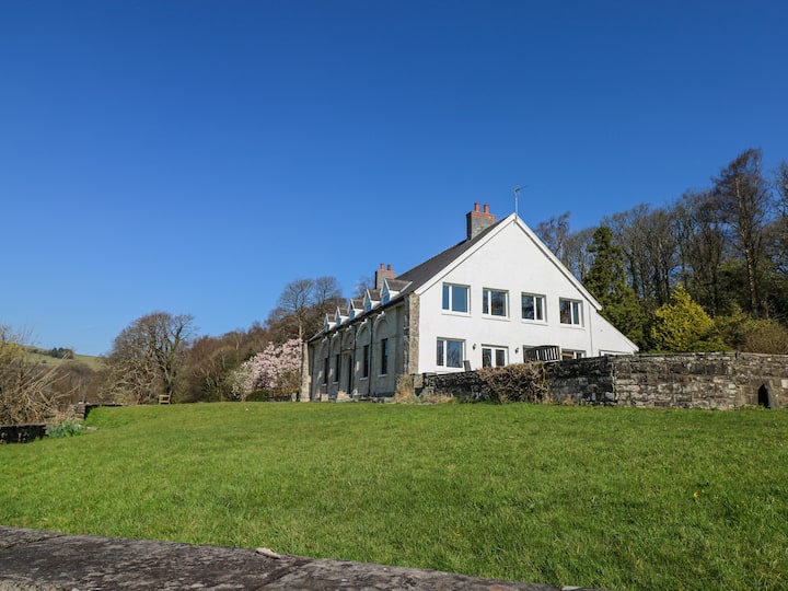 Coytrahen House - Bridgend