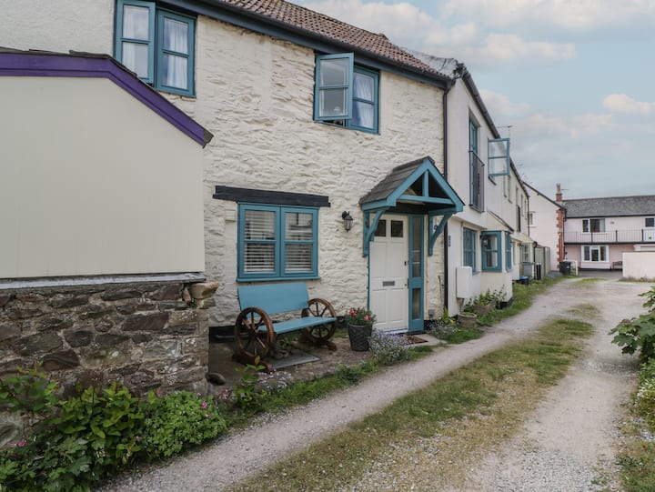 1 The Mews - Porlock Weir