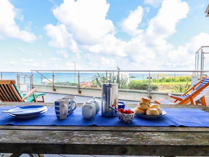 4 Ocean Gate - Perranporth