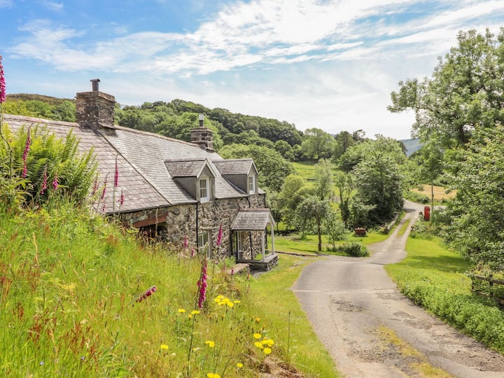 Ty Glan Yr Afon - Barmouth