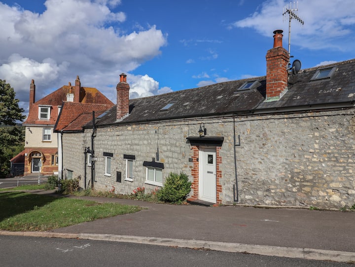 The Well House - Lyme Regis