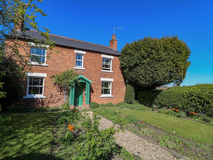 Holmhurst - Southwell