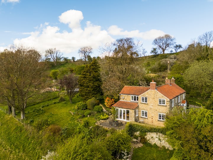Stunning 3 Bedroom Cottage Near Historic York - Helmsley