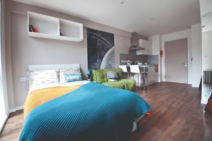 Students Only Chic Studios At Gateway Apartments - Edinburgh