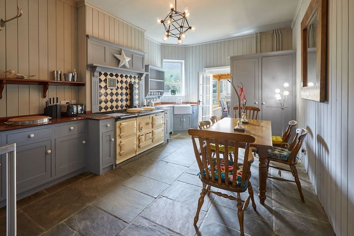 4 Bed In Burnsall (Oc-t29735) - Grassington