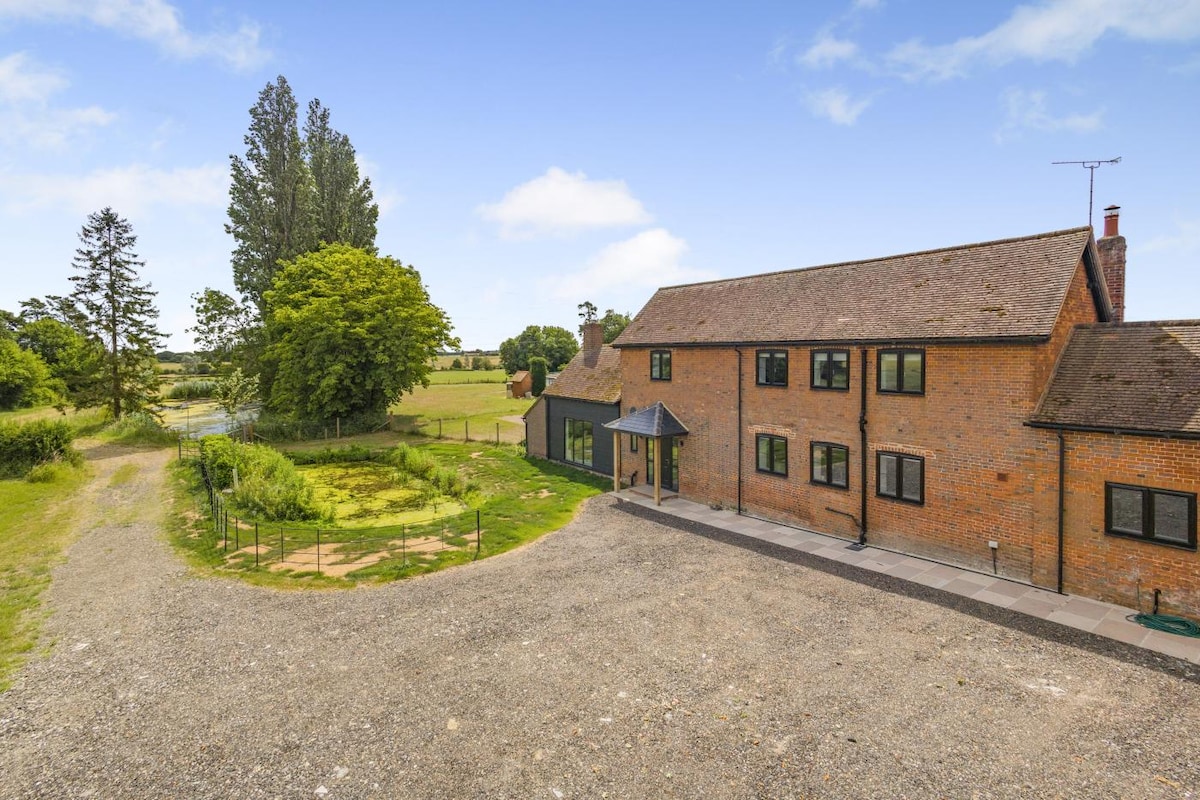5 Bed in Roxwell (oc-t30824) - Cottages for Rent in Roxwell, England ...