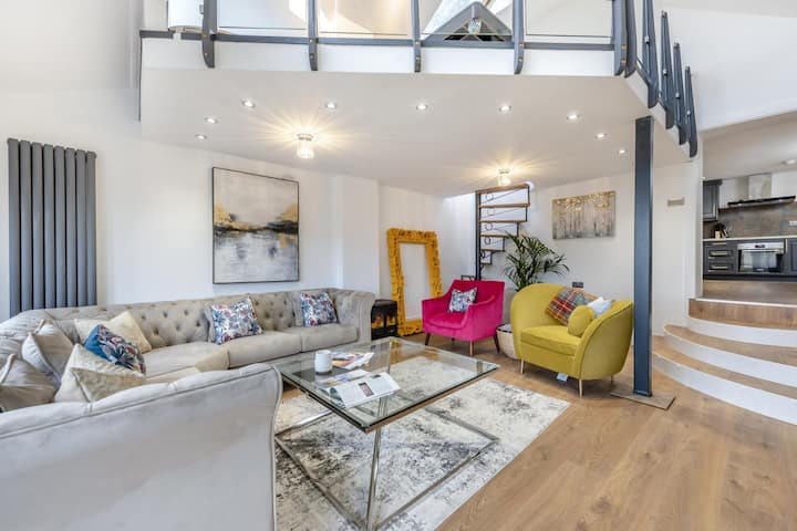 4 Bed In Milford Haven (Oc-y30370) - Haverfordwest