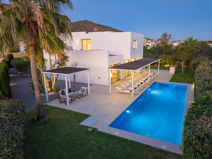 Villa Near Ibiza Town, Sleeps 10 - Ibiza