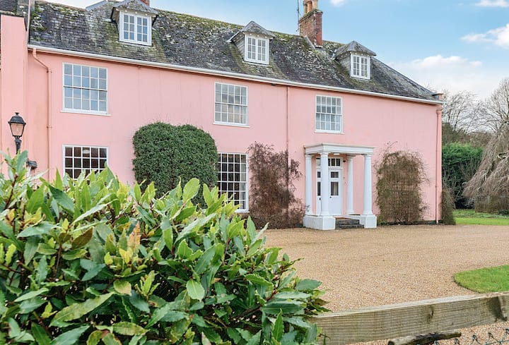 Old Ford House - Blandford Forum