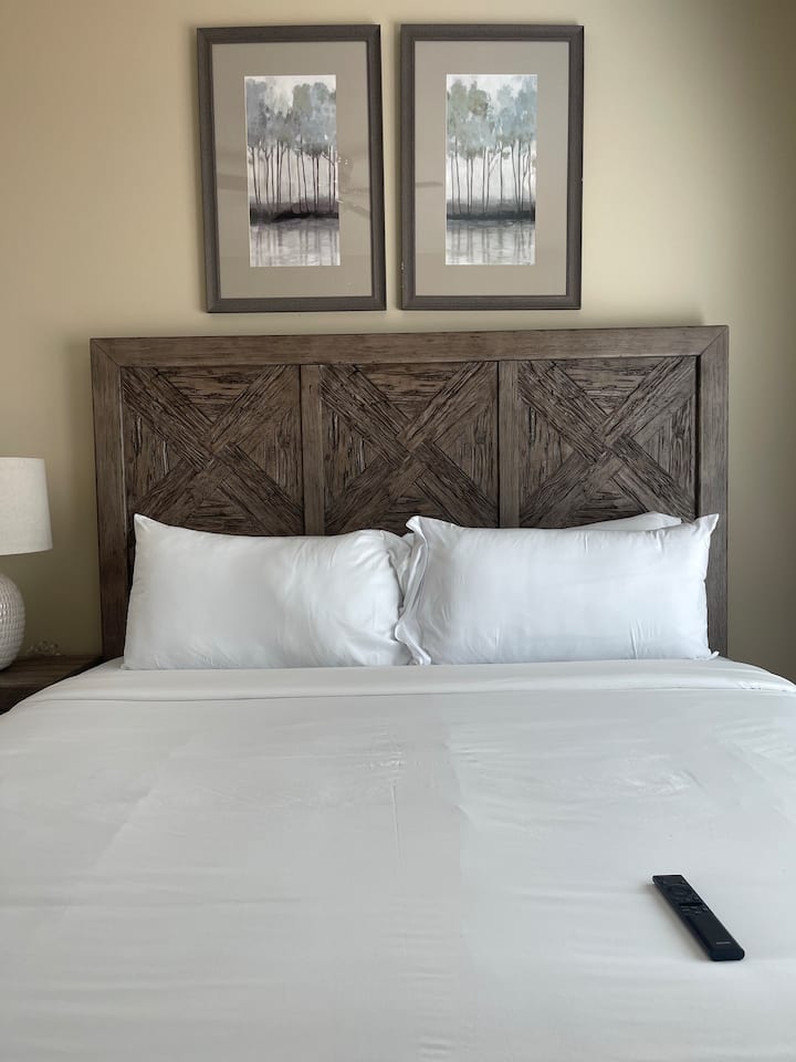 2-bedroom Cabin With Screened In Porch - Rehobeth, AL