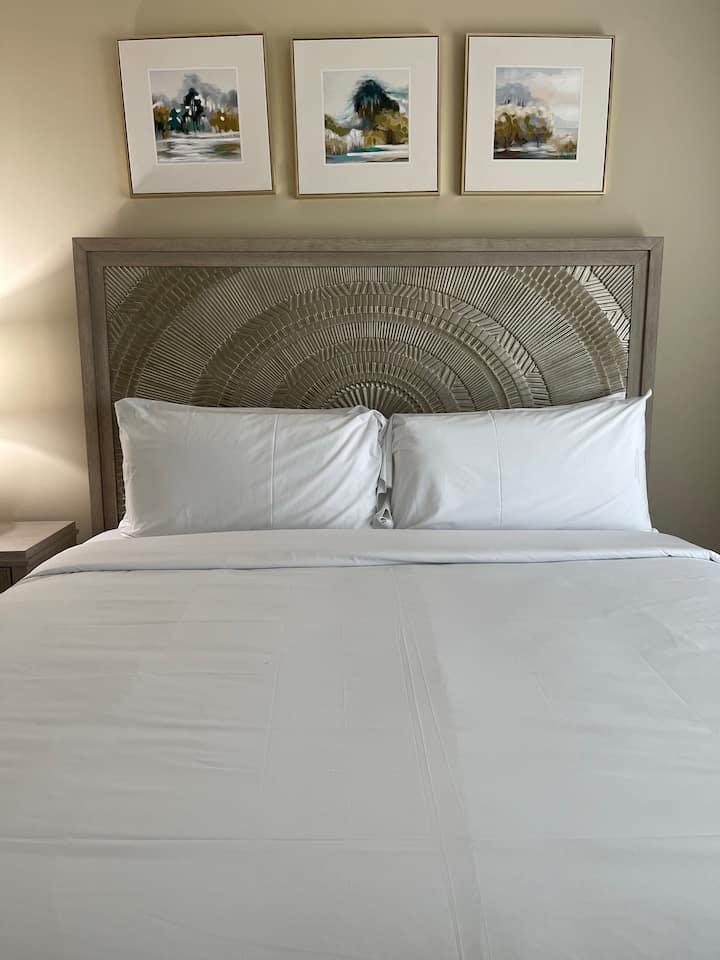 2-bedroom Cabin With Screened In Porch - Rehobeth, AL