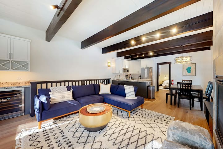 3br | Balcony | Gas Fireplace | W/d - Carson City, NV