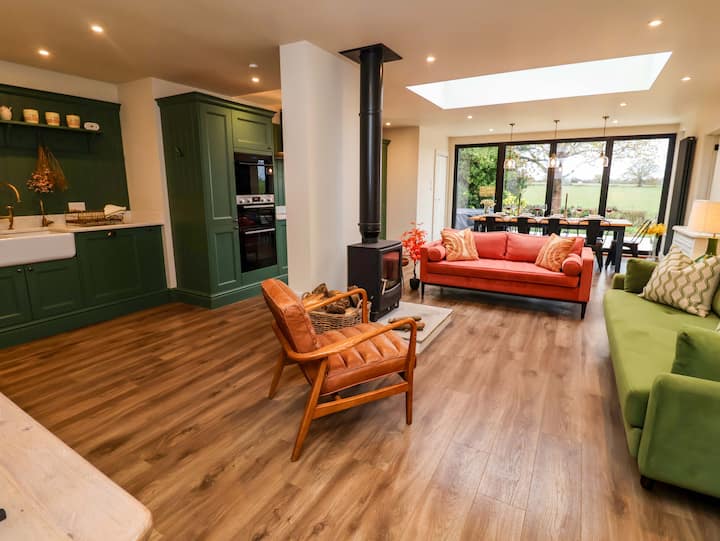 Fairview - Saxmundham