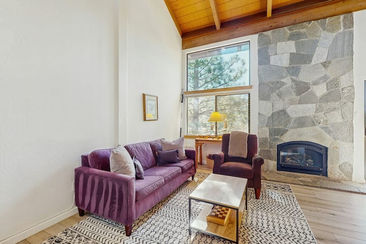 All-season Getaway - Rec Center With Pools, Hot Tu - Carnelian Bay, CA