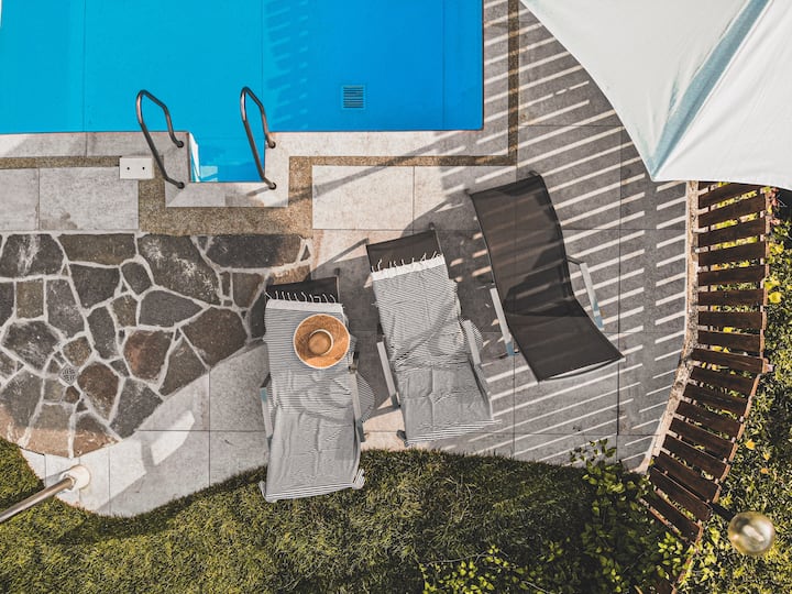 725d - Panorama City View Apartment With Pool - Lana