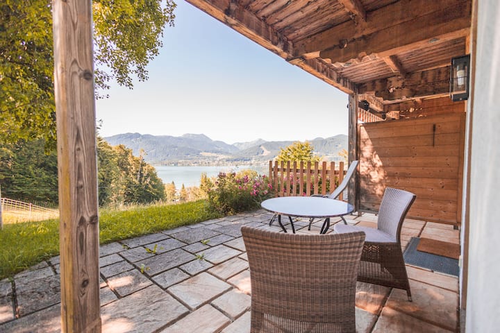 Lena (310425) - Tegernsee