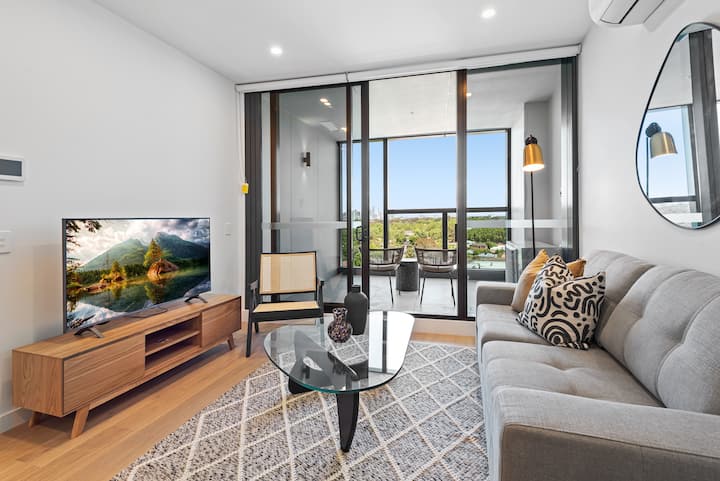 Stunning 1br Apartment With Unbeatable City Views - Australia