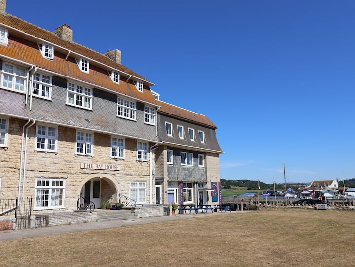 Flat F Bay House - Bridport