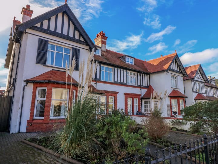 Southbourne Manor - Conwy