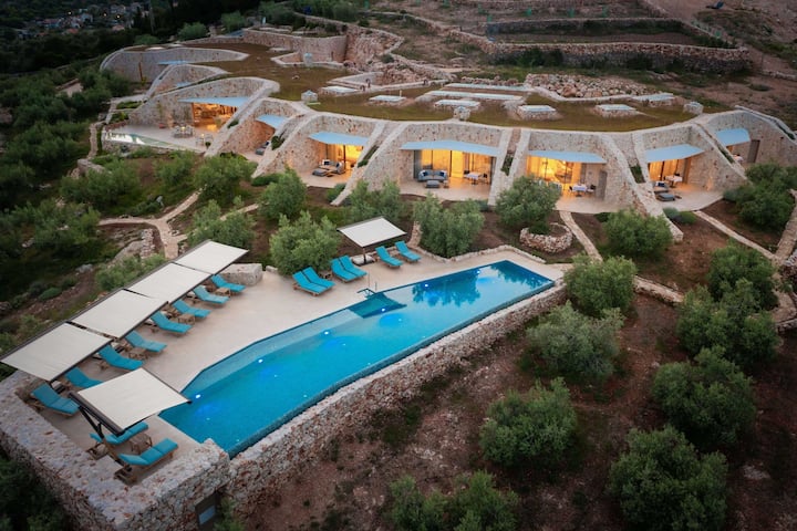 Luxury Island Stay Surrounded By Nature - Sali