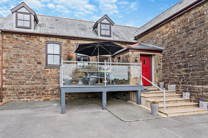 4 Bed In Loveston (Oc-t29794) - Narberth