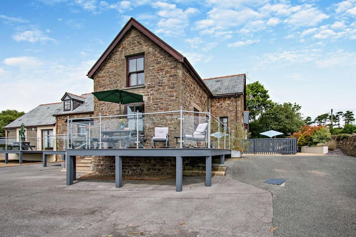 2 Bed In Loveston (Oc-l29792) - Narberth