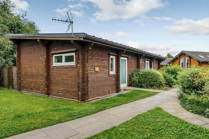 Chestnut Spa, Woodland Lakes - Ripon