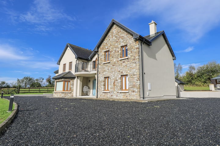 Woodlawn Retreat - Cavan