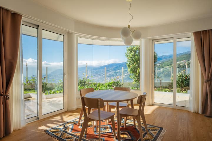 Panoramic Ocean View | Pool & Garden | 2 Bedrooms - Madeira Island