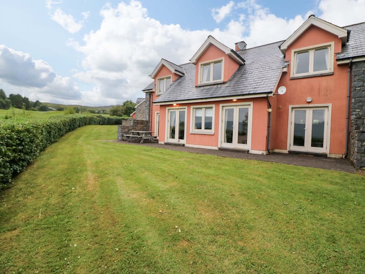 25 Ring Of Kerry Golf Club Cottages - Kenmare