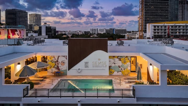 Sleeps 12 • 2 Suites In New Luxury Hotel | Sense28 - Miami, FL