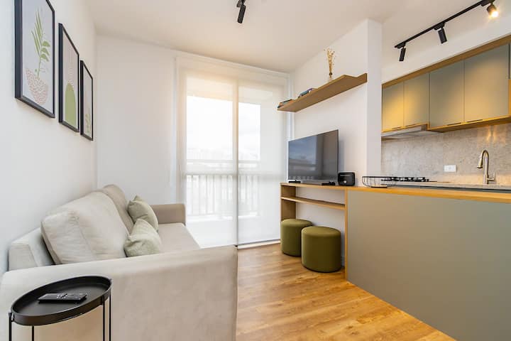 Apartamento De 2q C/ Vaga Em Região Nobre -Sou401b - Curitiba