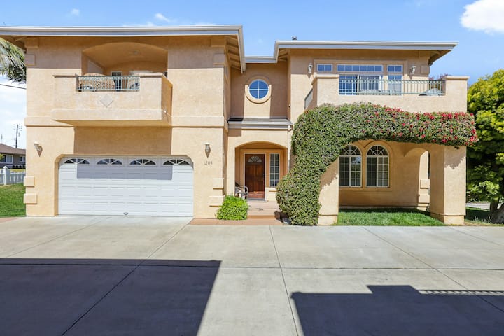 3br Dog-friendly With Fireplace & Balcony - Pismo Beach, CA