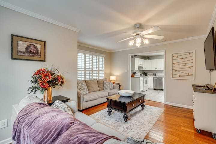 Knoxville Farmhouse Retreat! Easy Access To Town - Oak Ridge, TN