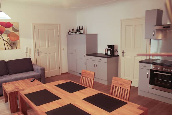 Ferienwohnung Weinstraße - Dettelbach