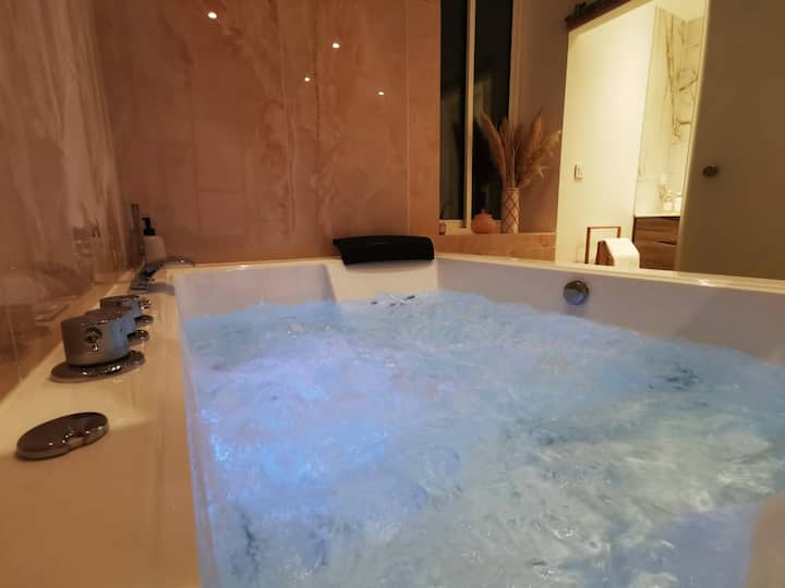 Love En Provence*baignoire Balnéo*clim*hypercentre - Miramas