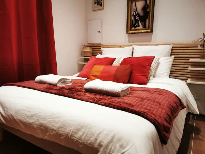 Love En Provence*baignoire Balnéo*clim*hypercentre - Miramas