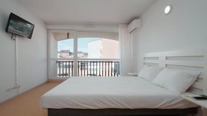 Charmant Studio - Deux Pers - Proche Mer - Agde