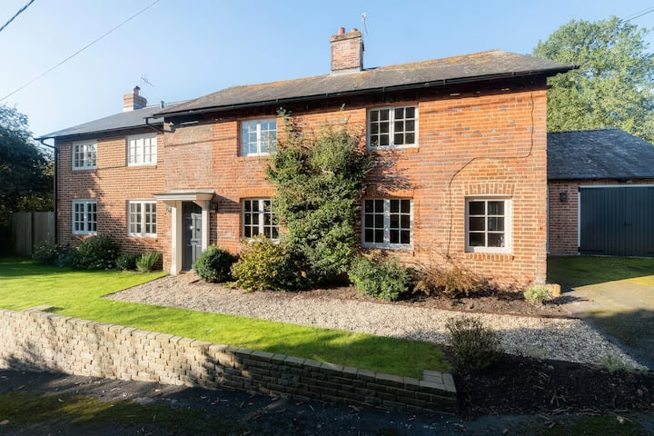 Riverside Cottage - Marlborough