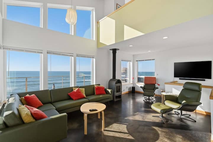 The Lightbox   Ocean View Of Three Arch Rocks - Cape Meares