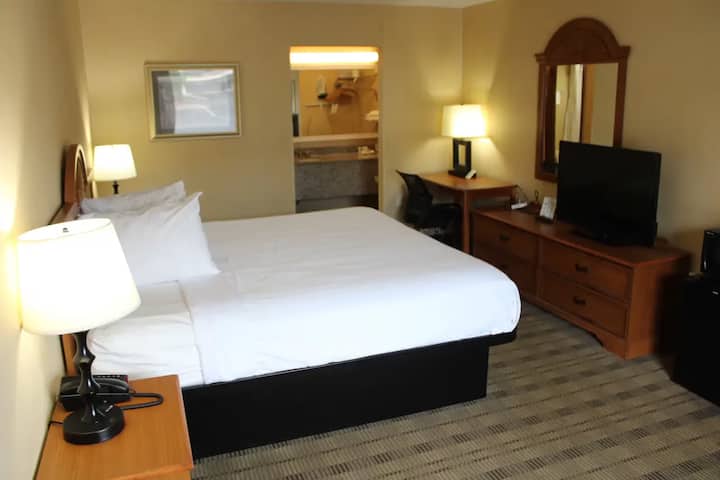 Perfect Room For Quick Visits To Lynchburg Sights - Lynchburg, VA
