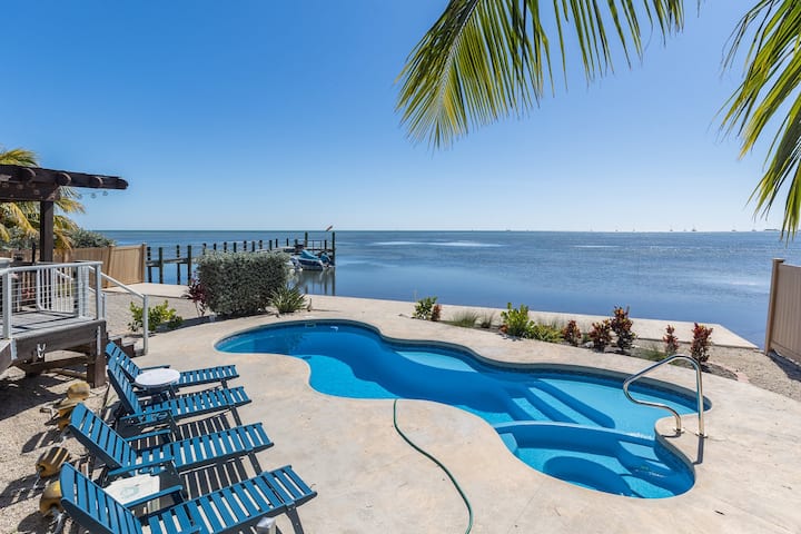 Bluewater Bungalow  Open Water Views & Private Poo - Marathon, FL