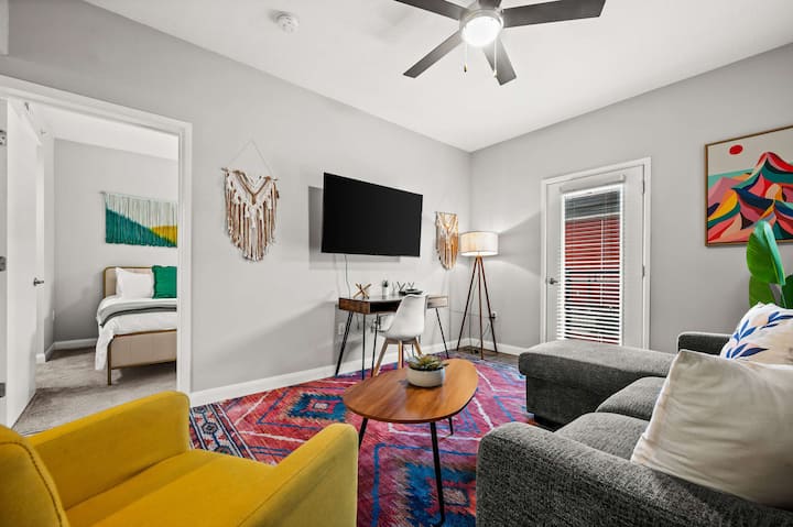 Prime Location-mountains-university-hospital - Salt Lake City, UT