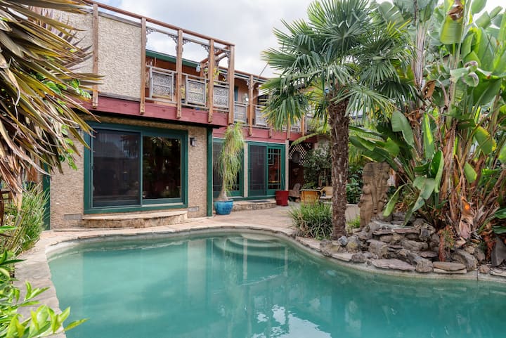 Artist Haven Meets Bali-esque Pool And Garden - Redwood City, CA