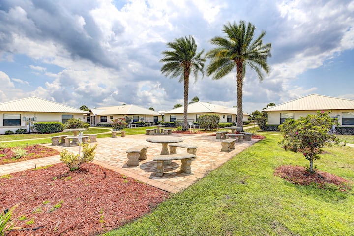Sebring Fairway Villa | Golf, Lake, Track, & Pools - Lake Istokpoga, FL