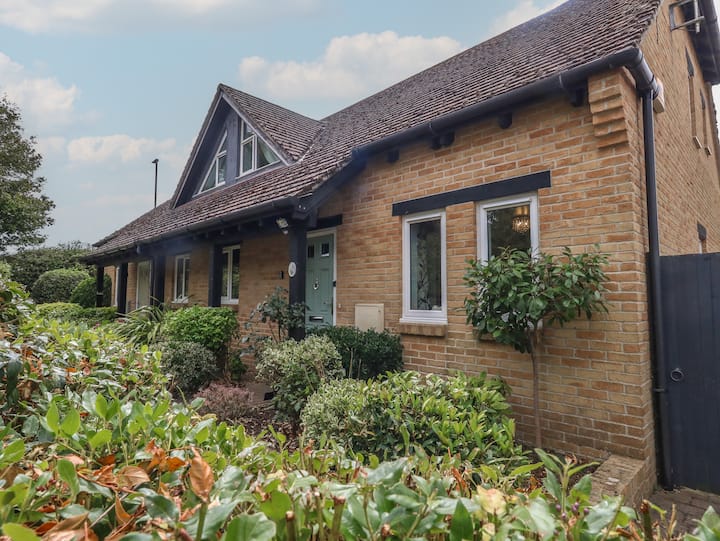 June Cottage - Lulworth Cove