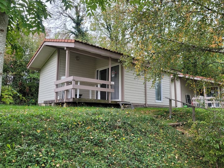 Chalet Confort 5 Pers - Terrasse Privée - Beaurepaire