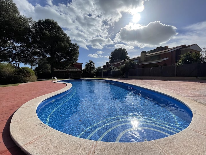 Maison Jumelée Confortable - Parking Inclus - Miami Platja