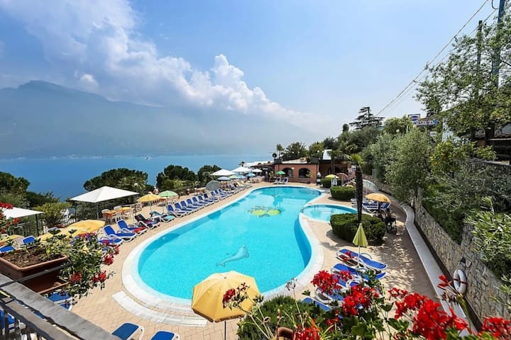 Zecamping 4* Mobil Home 24m² Piscine - Limone Sul Garda